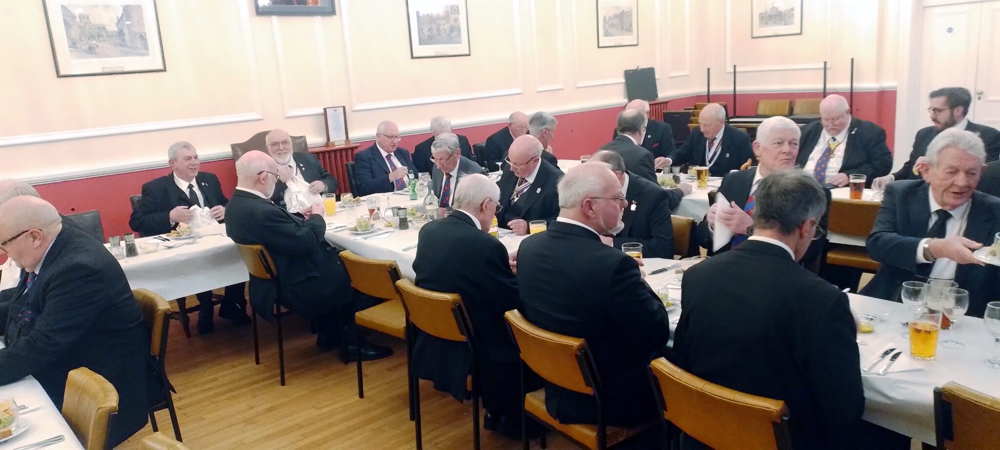 Good friends reunited at William de Irwin Mark, Yeovil – Somerset Mark ...