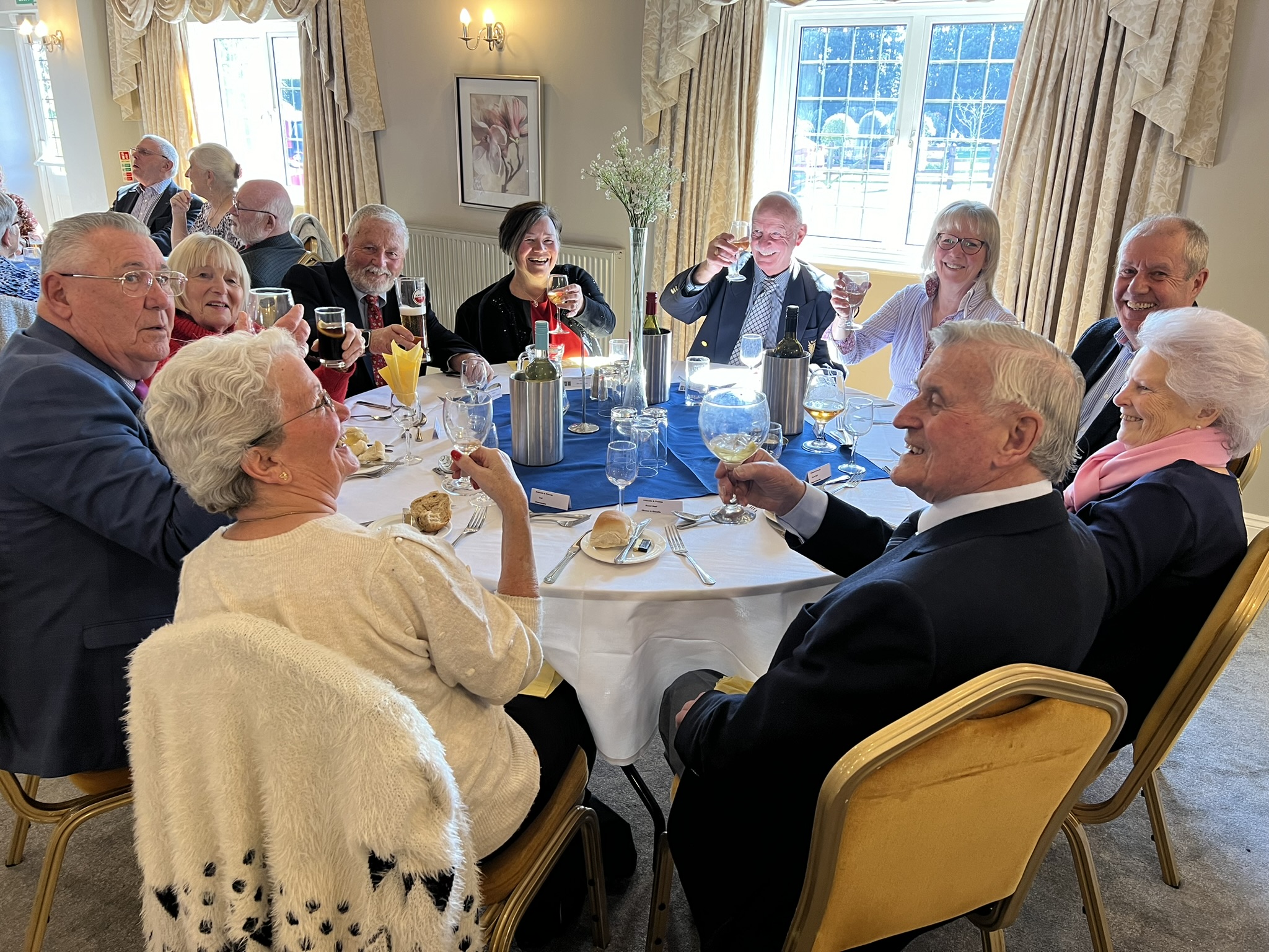 Active Provincial Officers Sunday Lunch – Somerset Mark Masons